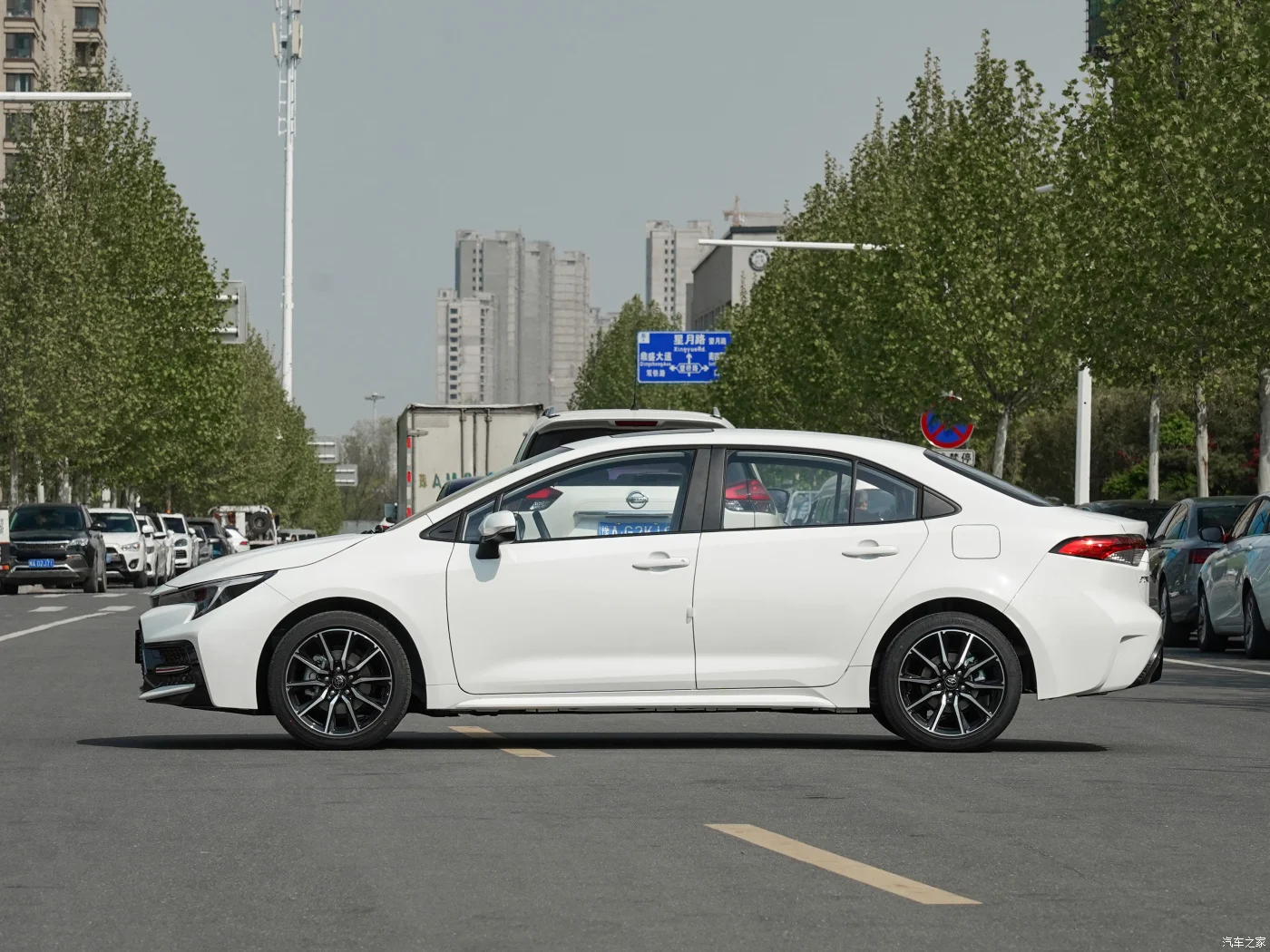 2023 Toyota Levin 1.2t 185t Deluxe Version For Export - Buy Levin 1.2t 185t Deluxe Version ...