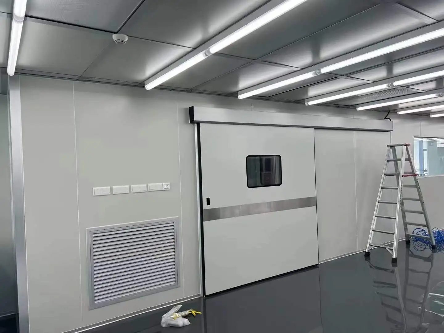 EZONG Automatic Sliding Lead Lined X-Ray Doors for Hospitals