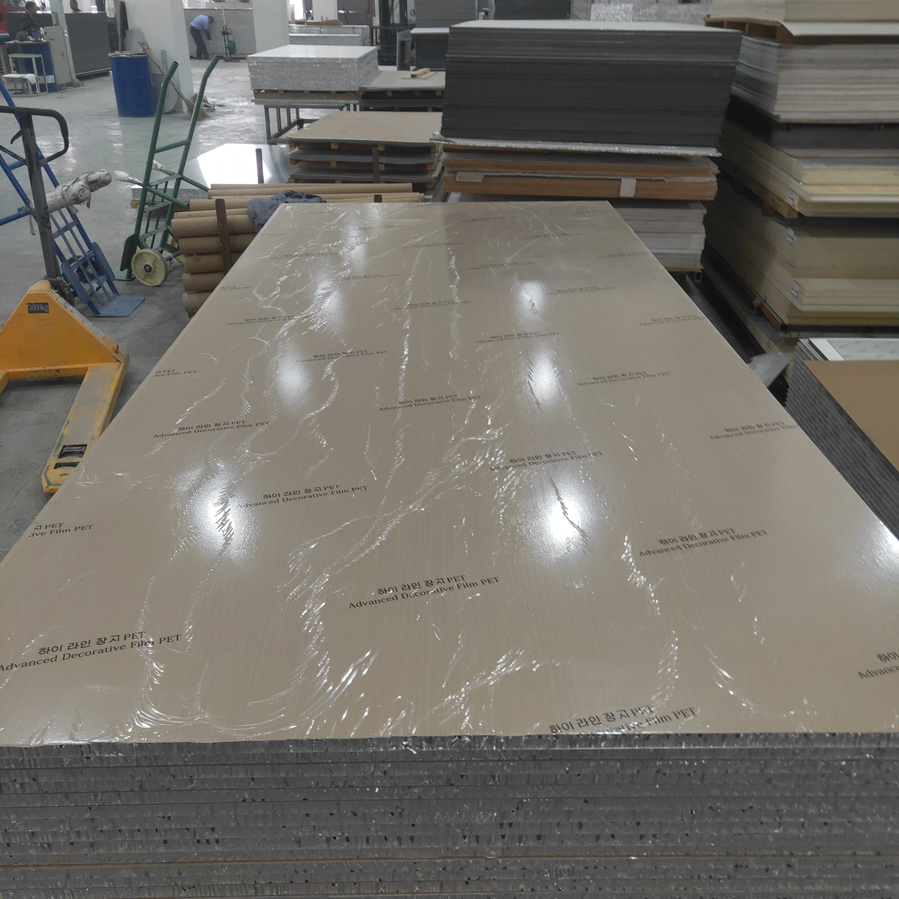 Wholesale Price 4x8 HPL Laminated Aluminum Honeycomb Panel
