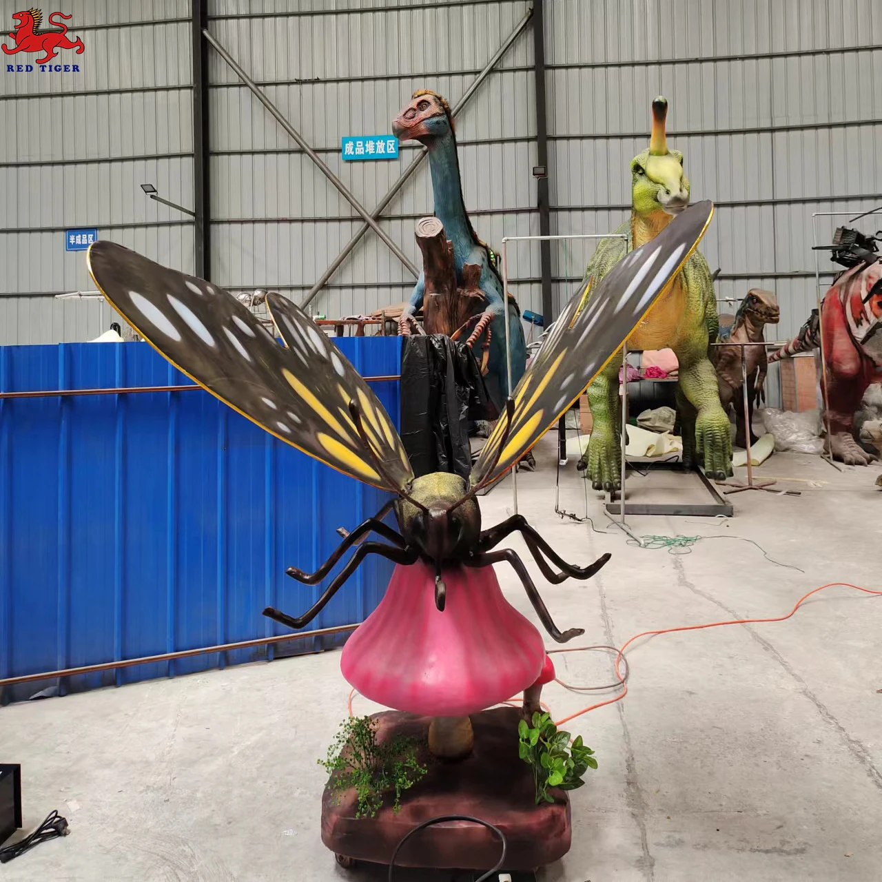 Realistic Lifesize Animatronic Artificial Fly Insect butterfly Model ...