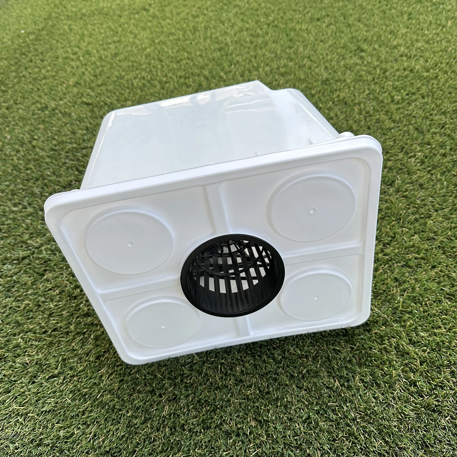 Dutch Bucket System Hydroponic Farm Container Dutch Bucket With ...