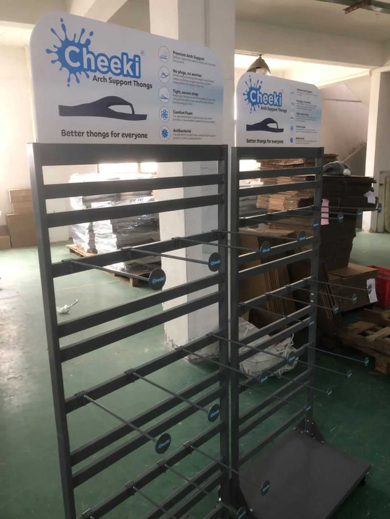 Single-sided Strip Board Display Rack Metal Floor Stand Display Rack ...