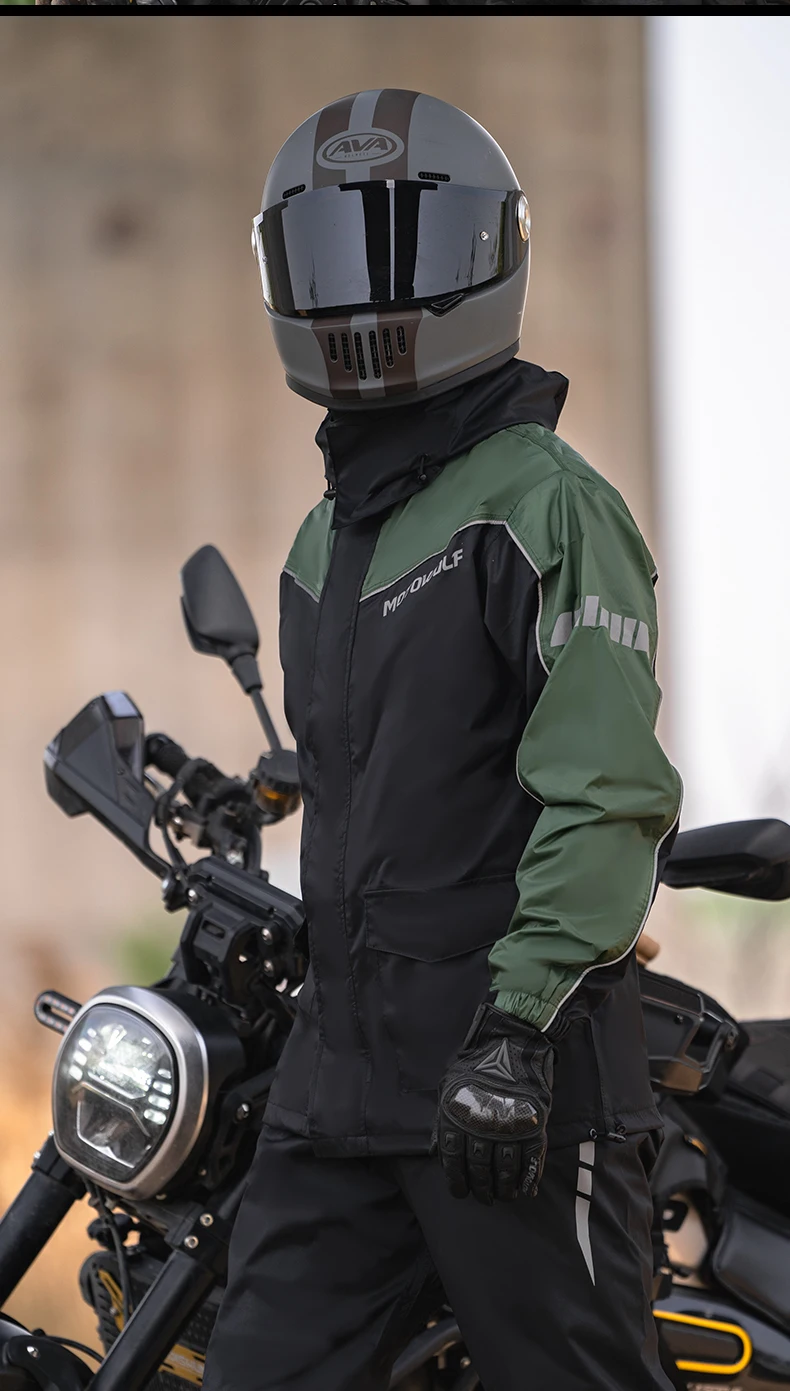 Motowolf V4 Raincoats - Ultimate Protection for Motorcyclists