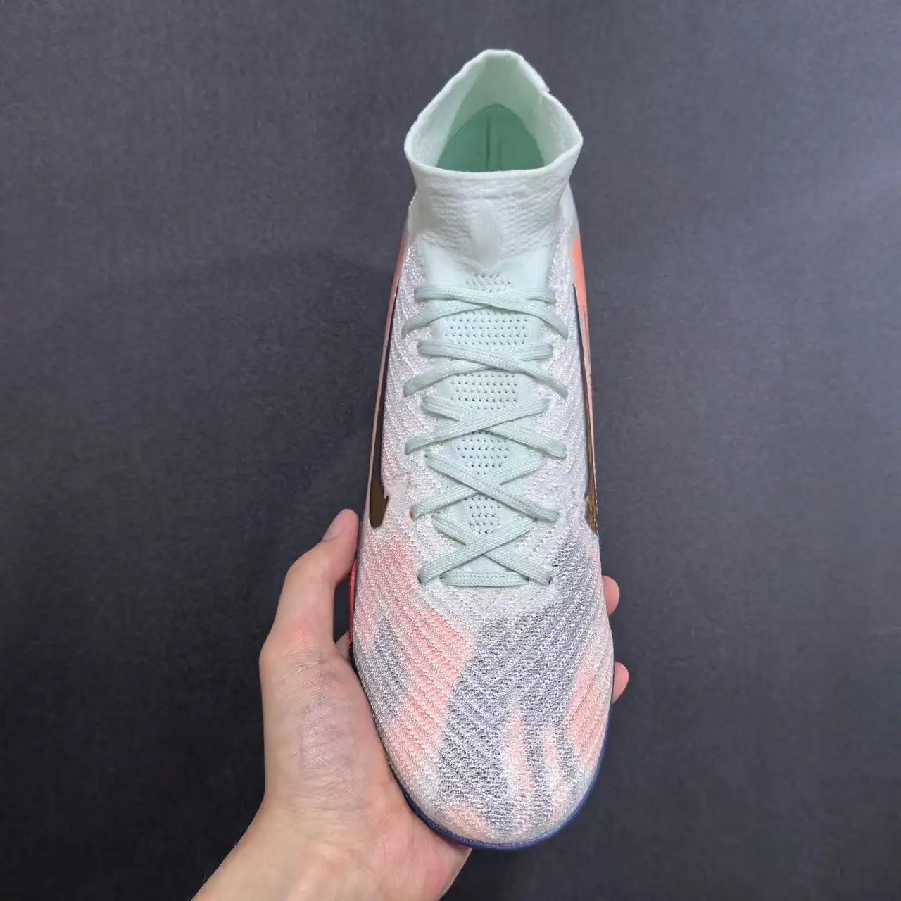 Customized Ultralight Soccer Shoes Men Outdoor Boys Football Ankle ...