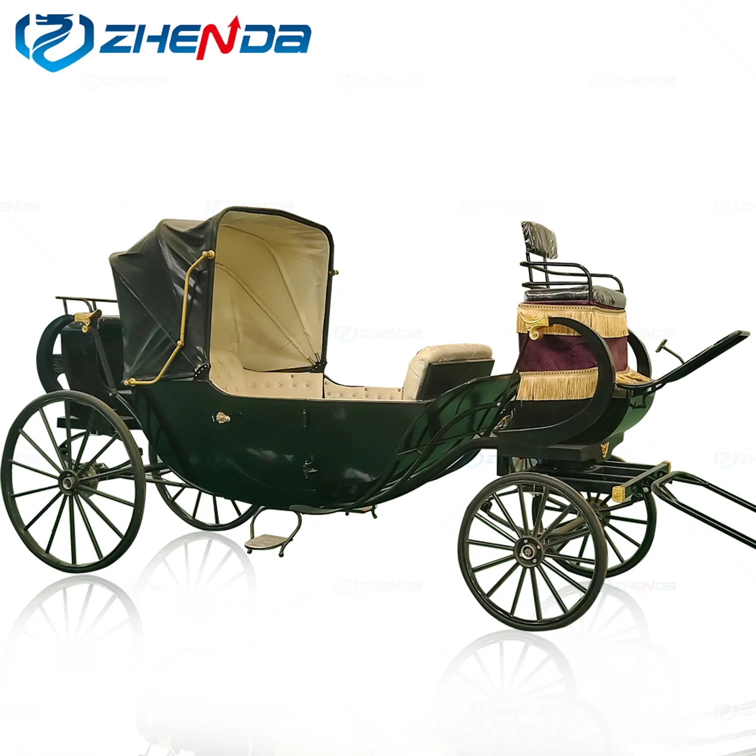 Zhenda Sells Life-Size Cinderella Carriage for Weddings