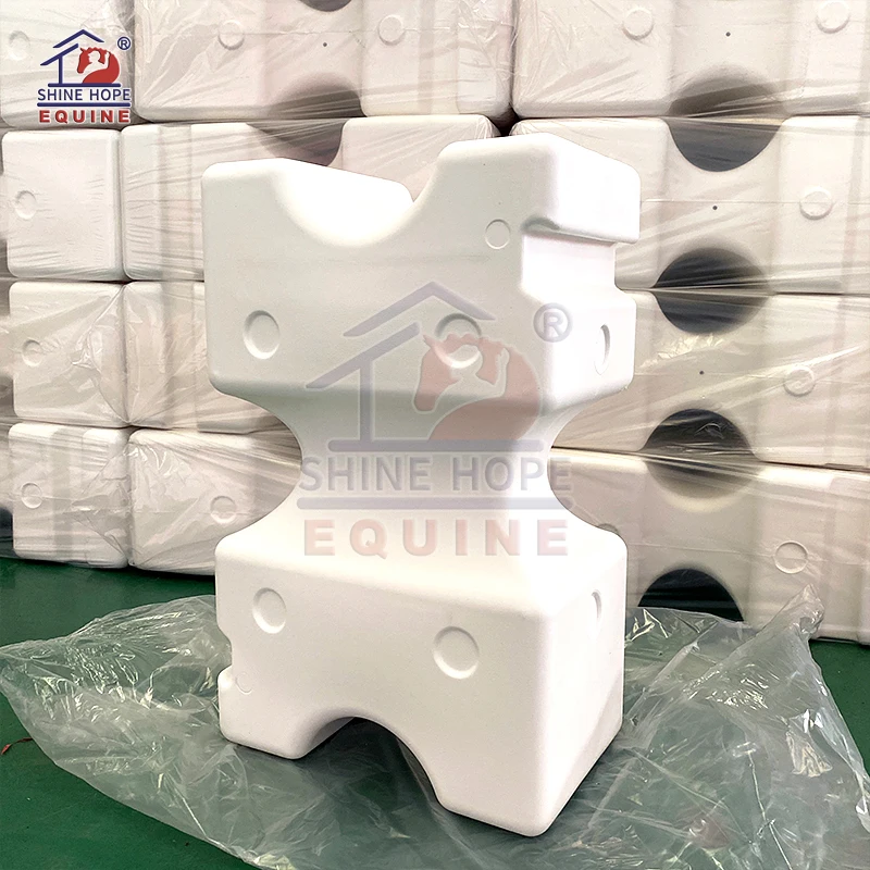 25mm White Nylon Jump Cup For Equestrian Show Jumping, Oem