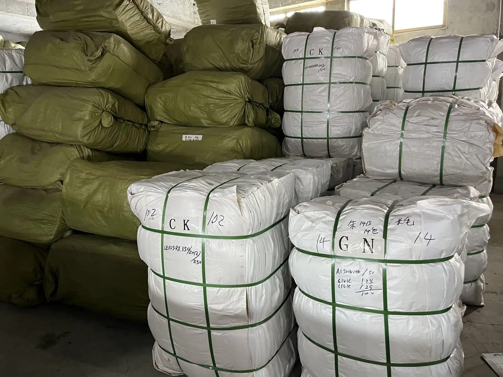 2024 New Design Blue Car Dashboard Mat Sun Shade Dash Mat Cover For ...