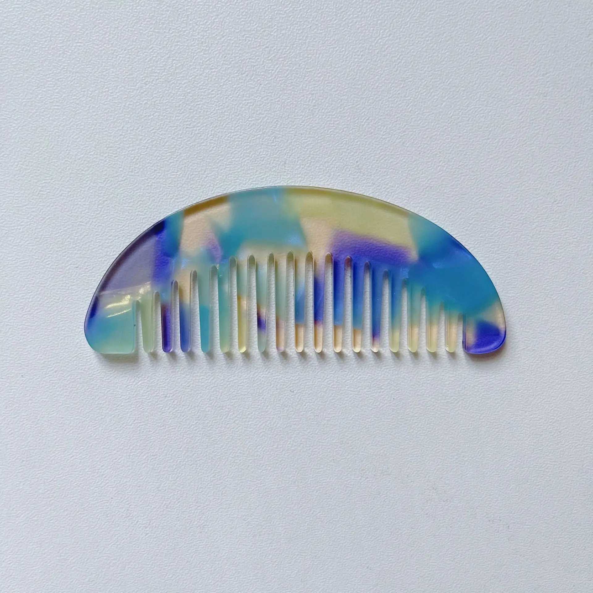 High Quality Acetate Comb - Stylish & Portable Hair Accessory