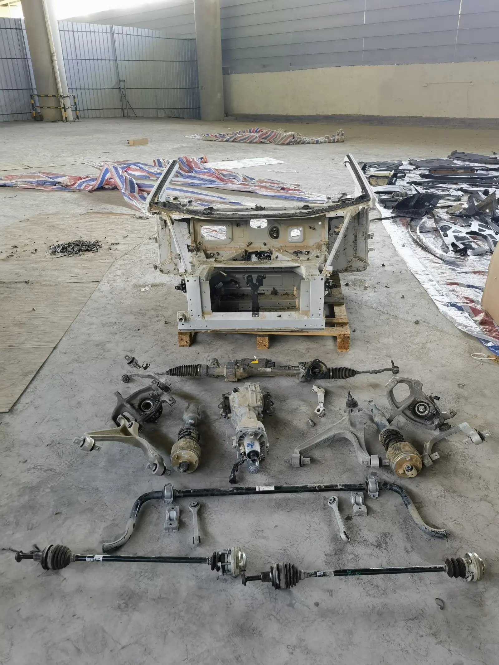 Original Used Front Frame Assembly for Lamborghini HURACAN EVO