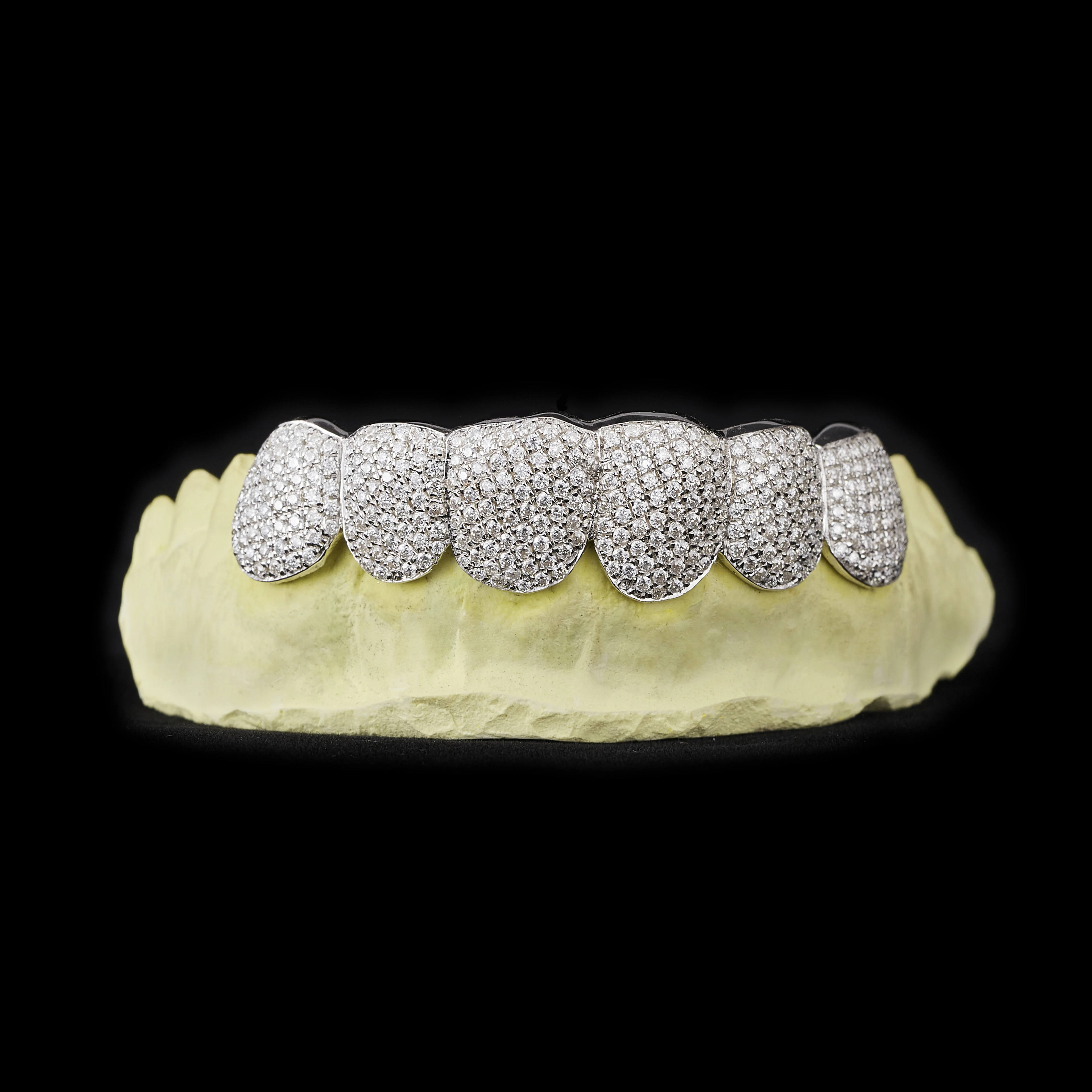 Iced Out Grillz Straight Zigzag Micro Hand Setting Vvs D Color ...