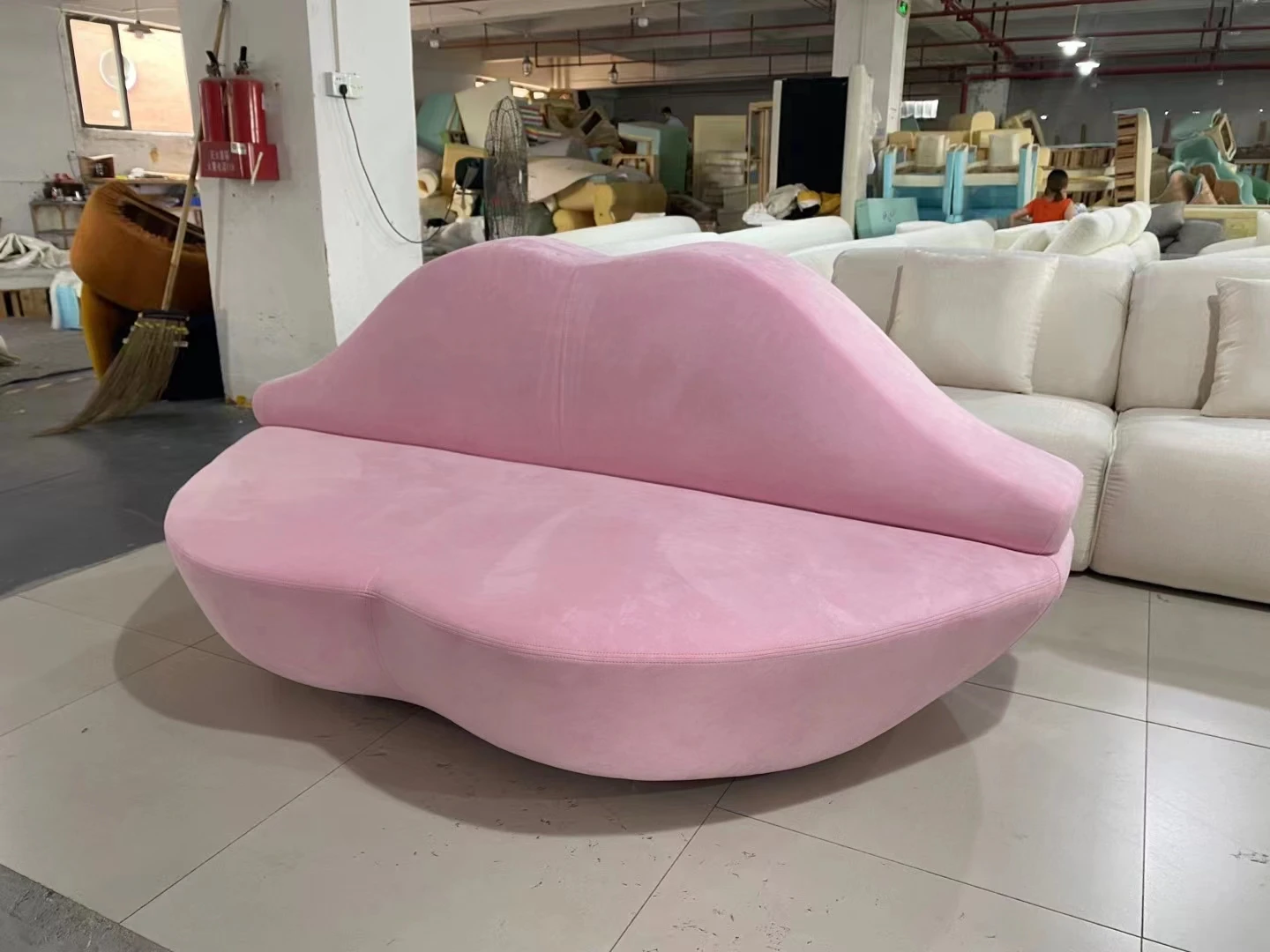 Modern Living Room Red Lip Sofa - Buy Middle Centry Modern Living Room ...