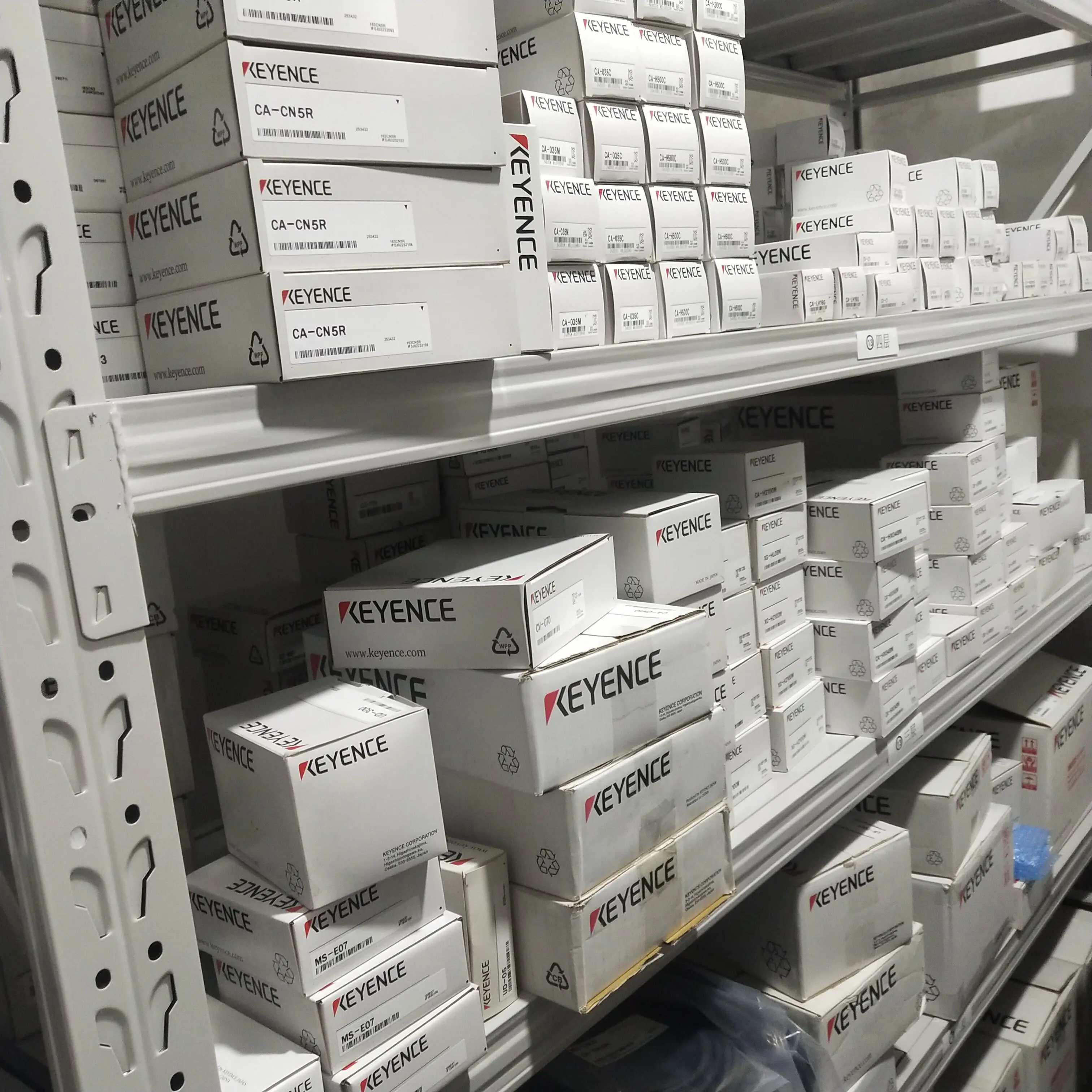 Genuine KEYENCE IB-10 IB-30 Sensor Head - 360 Degree Laser Thrubeam