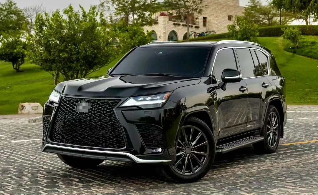 Car Facelift Bodykit for Lexus LX570-2008-2015 to LX 600