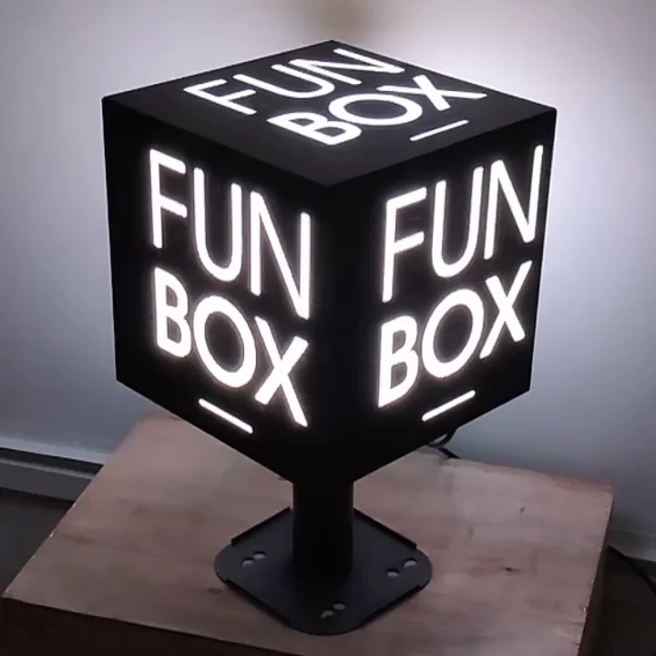 4/5 Faces Outdoor Led Full Color Rubik's Cube Screen P 2.5 Hanging 200* ...