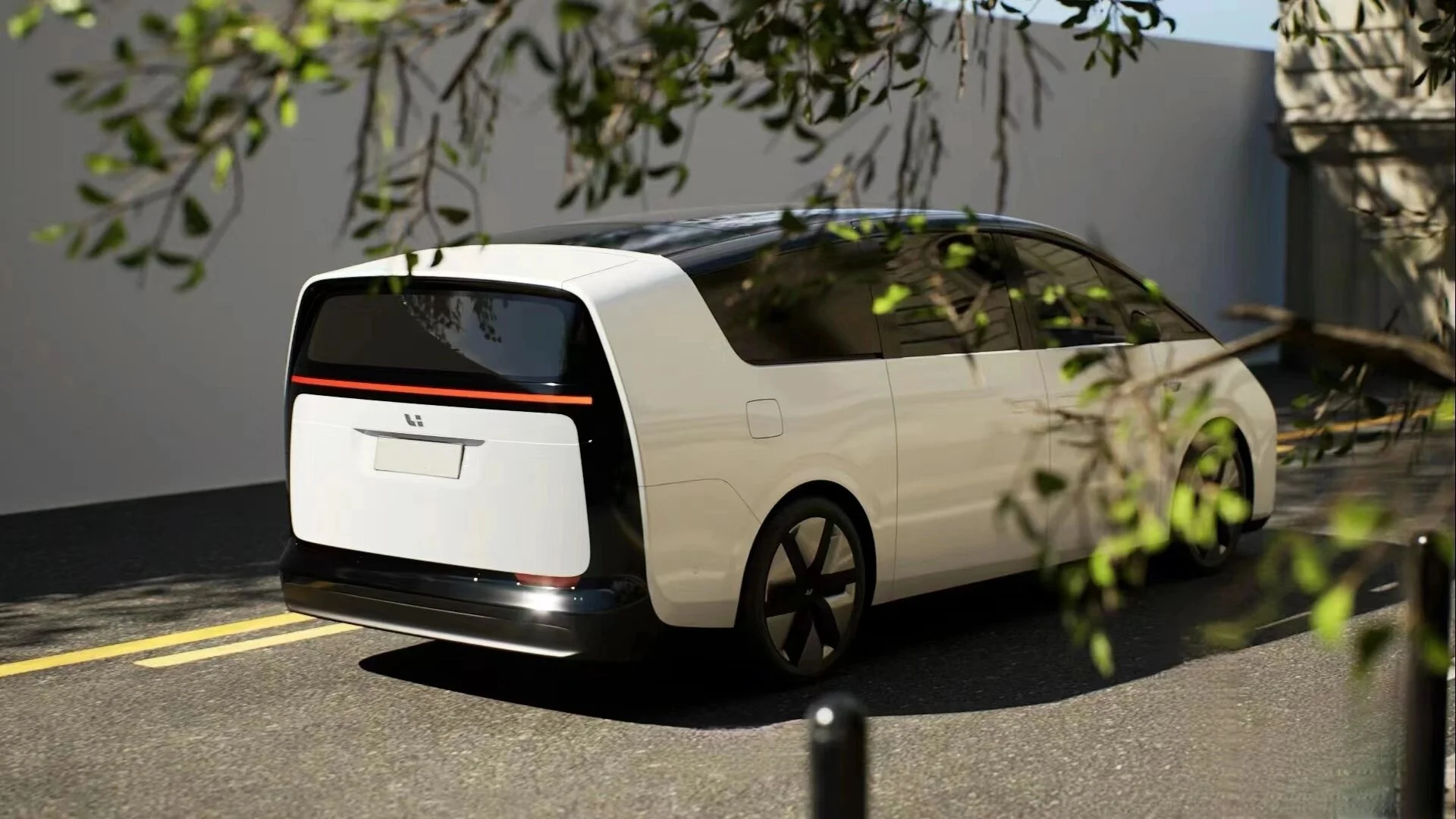 Lixiang Mega EV - 7 Seat Luxury MPV with Long Range & Dual Motor