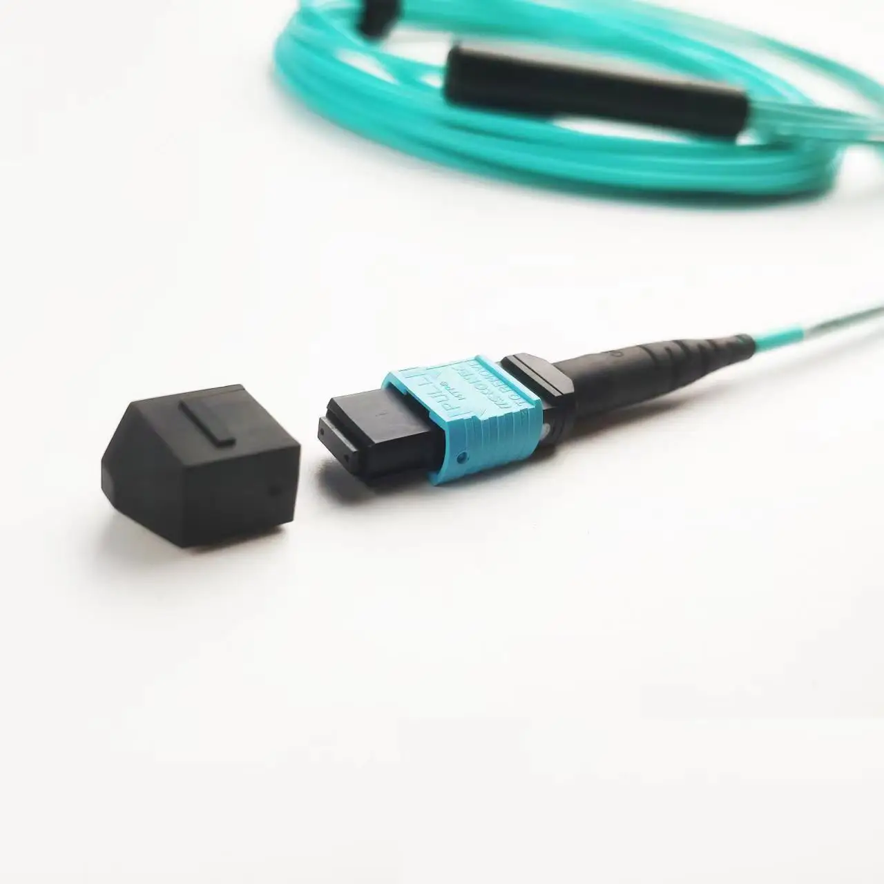 High Quality Multimode Duplex Elite Breakout Cable MTP/MPO