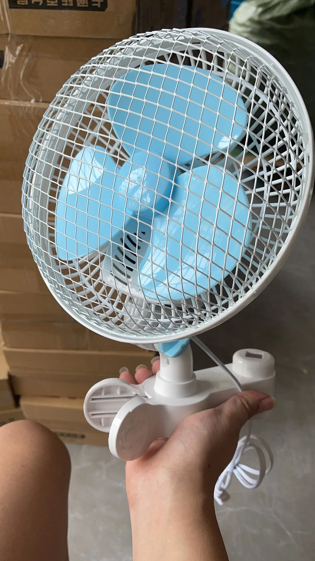 6 Inch Clip Fan - Mini Oscillating Grip Clip Fan for Grow Room