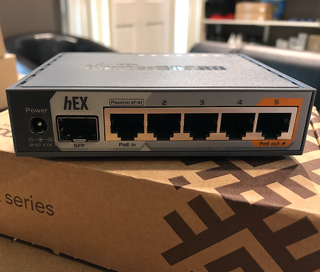 Mikrotik Hex S Rb760igs全千兆5端口电端口1光端口poe Ros路由器弱电盒新无线广东 - Buy 路由器 ...