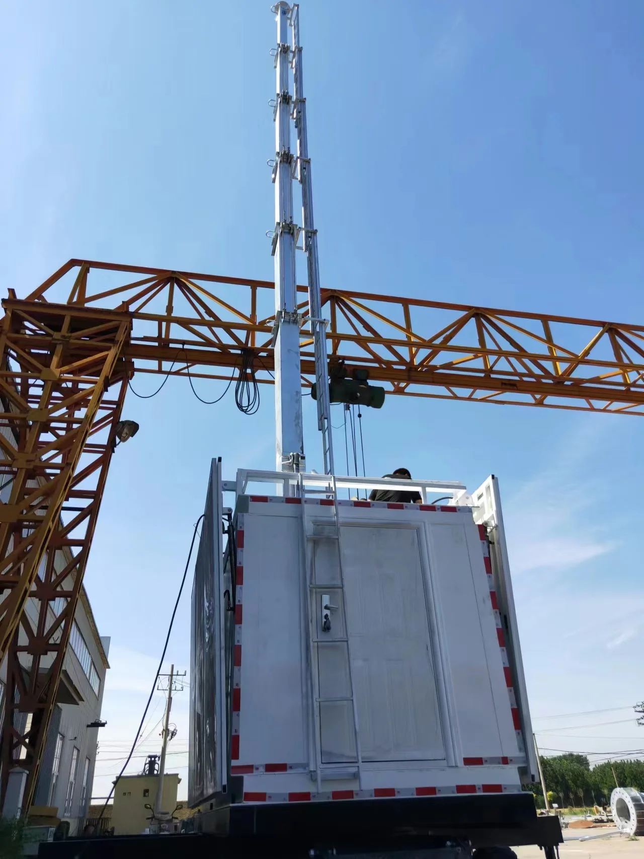 20m, 25m, 30m Vehicle-Mounted Mobile Lifting Tower - 500kg Payload