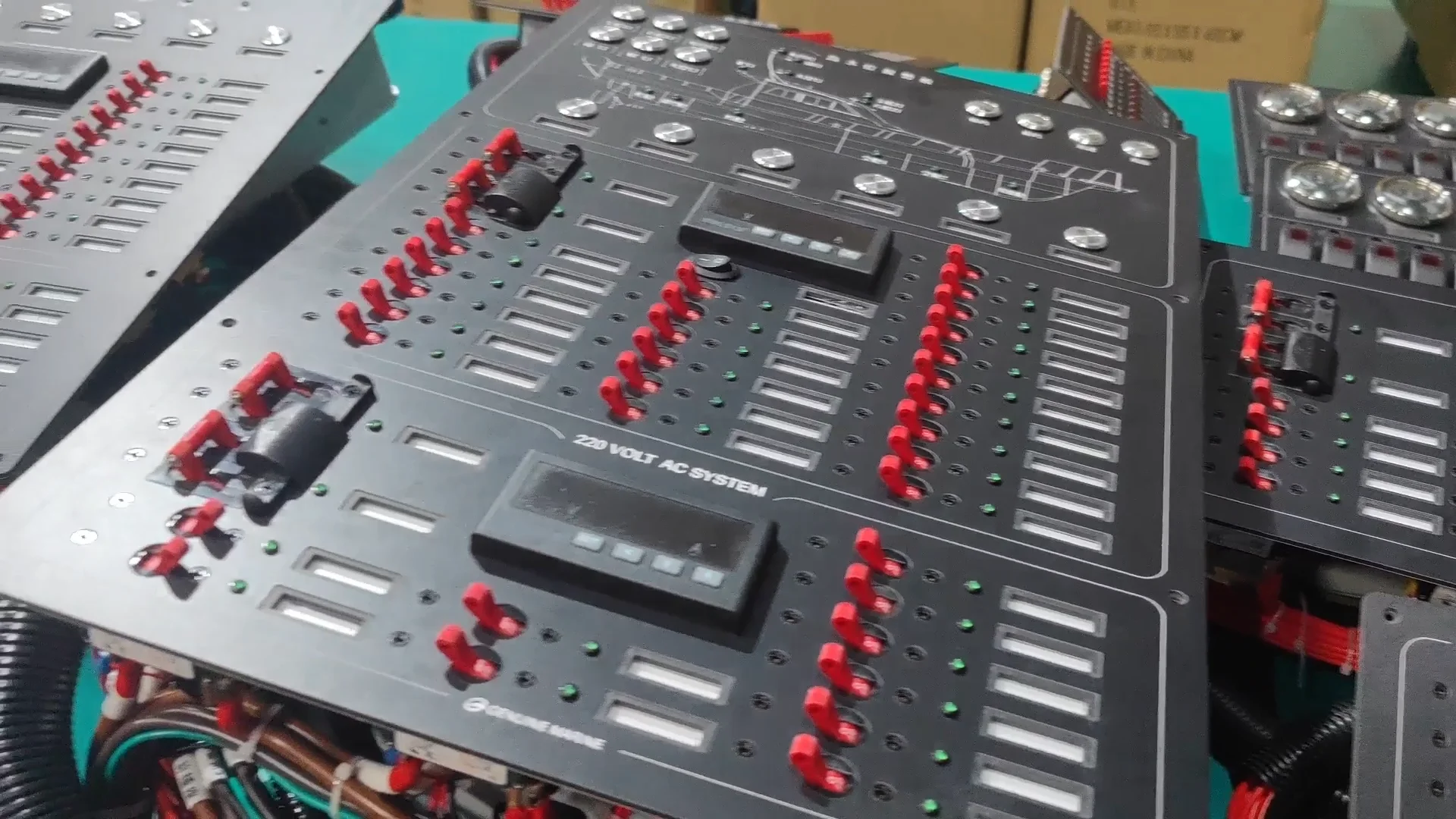 Genuine Marine Ac Dc 12v 220v Customized Marine Circuit Breaker ...