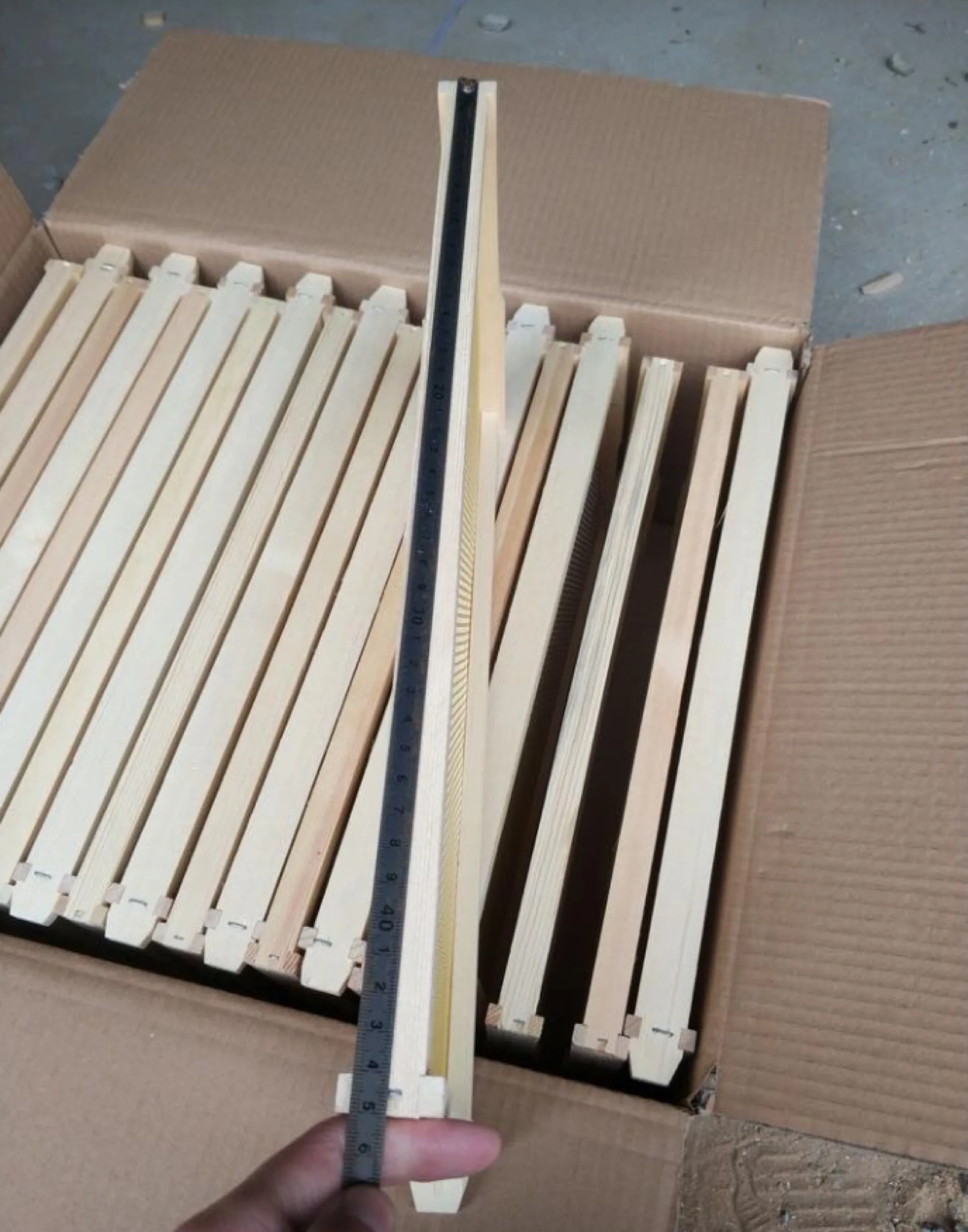 Beekeeping Equipment Assembled Wooden Bee Hive Frames With Wired Wax ...