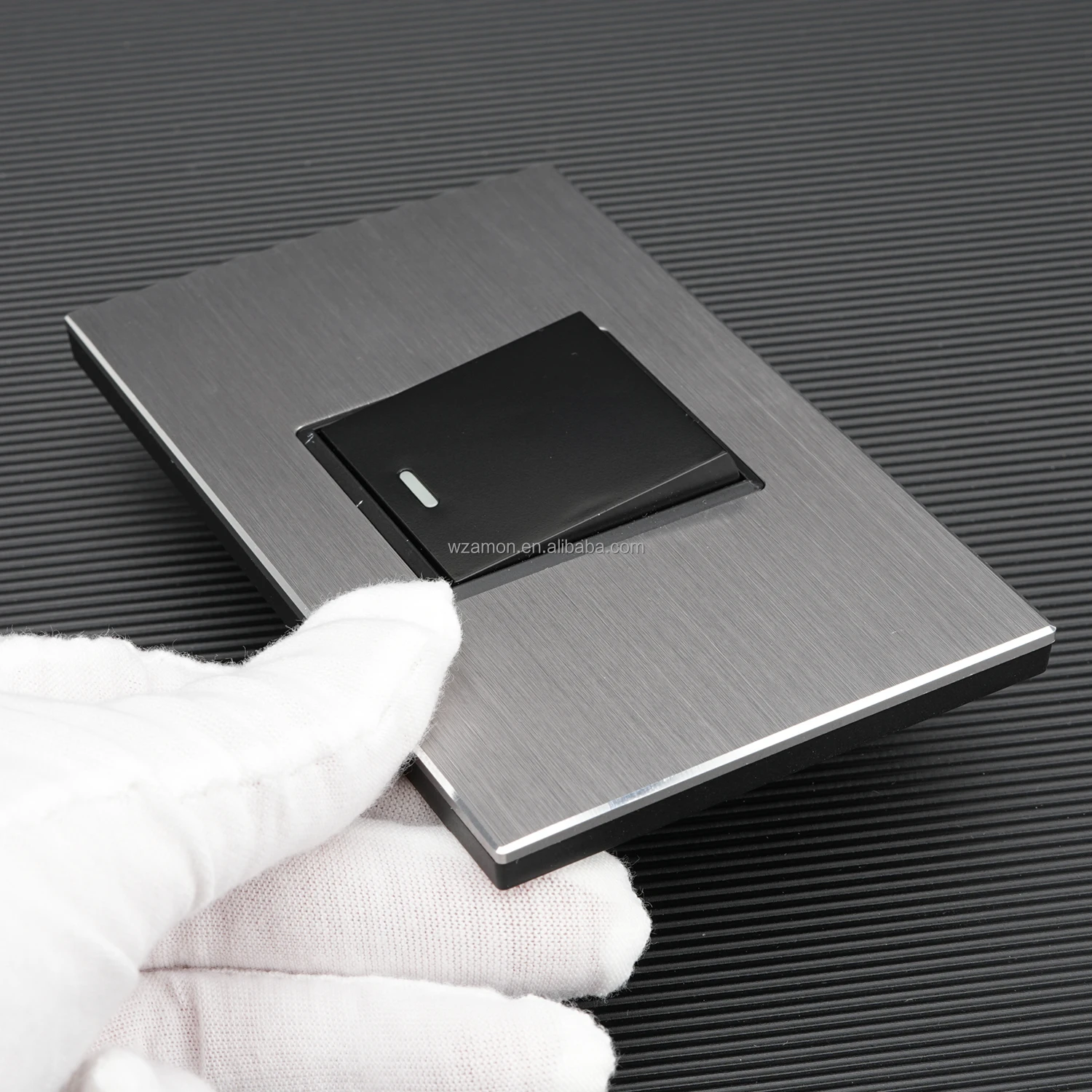 Luxury Modern Wall Light Switch Electric Home 118 Black Aluminum Switch ...