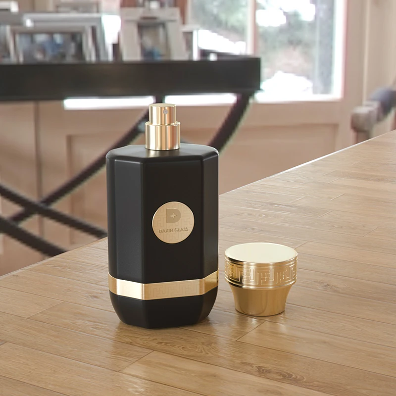 Wholesale 100ml Golden White Rectangle Perfume Bottles with Gold Cap ...