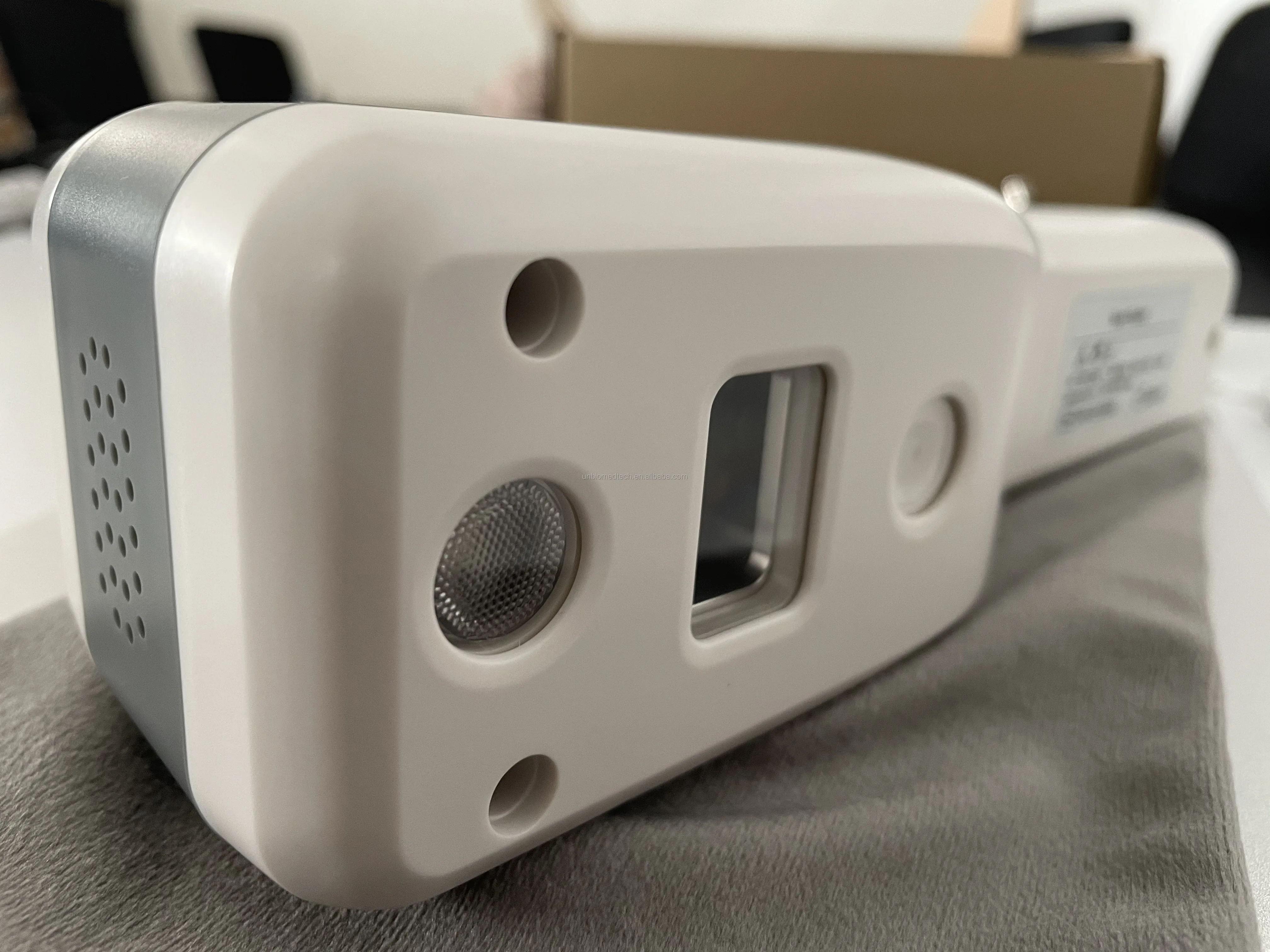 VEIN ILLUMINATOR - Accurate Tracer Detector for Blood Vessels