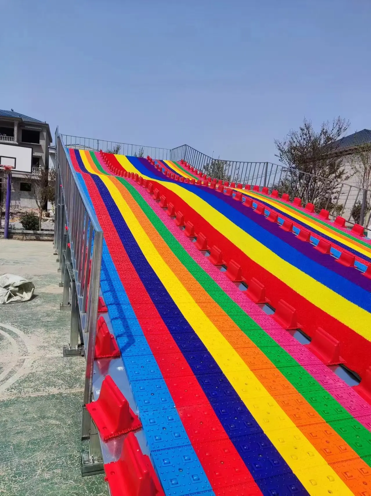 Playground Amusement Park Donut Glider Tire Rainbow Dry Snow Donut ...