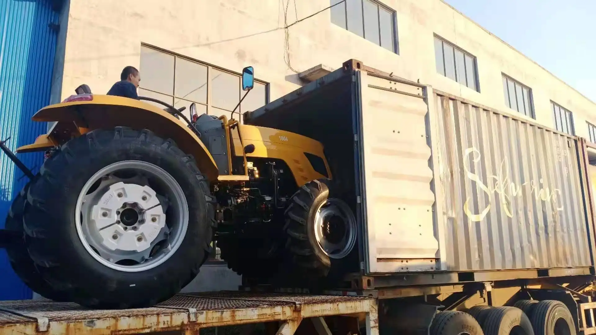 Top Brand Heavy Duty Multifunctional 4x4 Wheel Farming Tractors 80hp ...