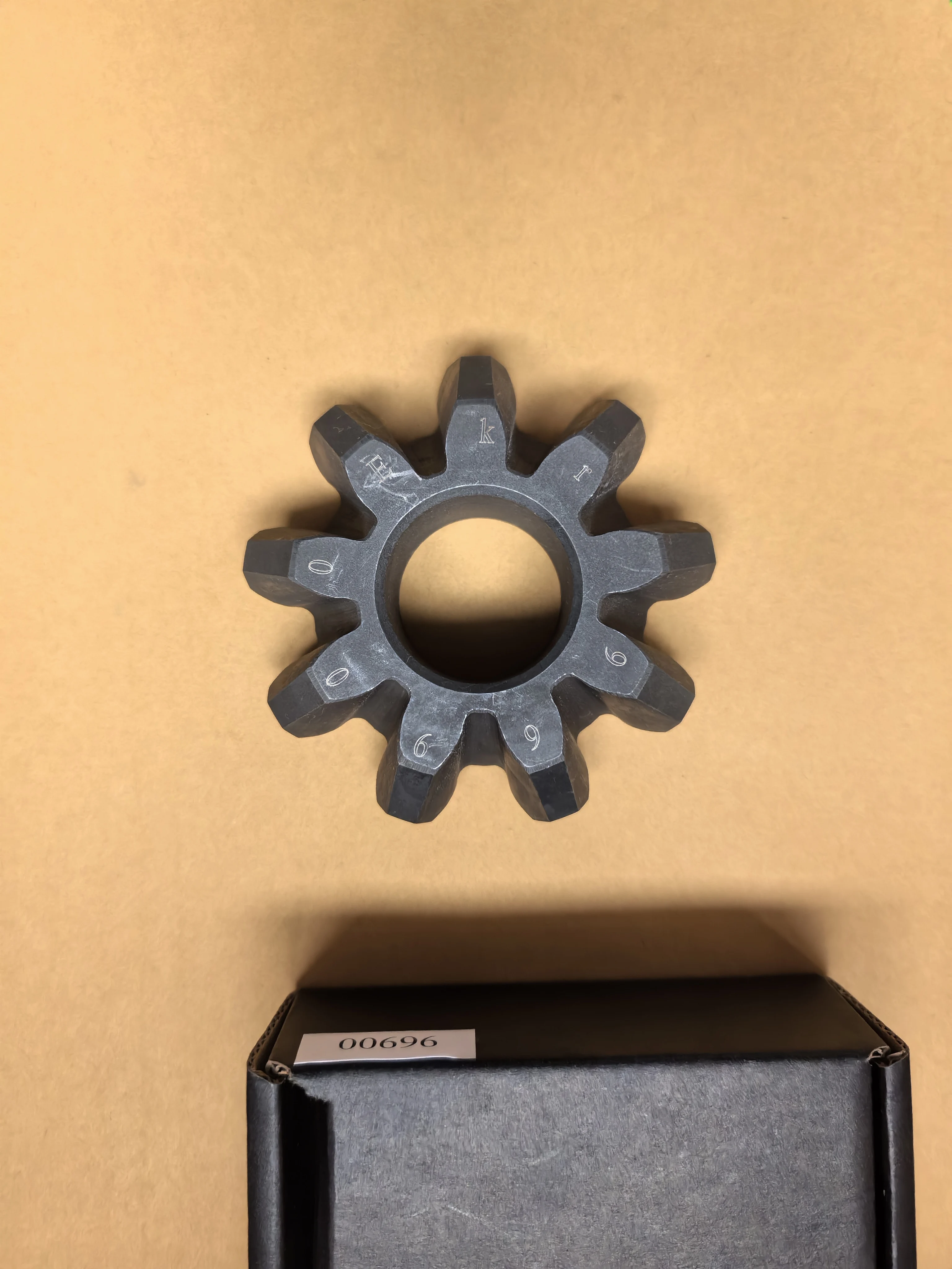 96900 Pinion Gear for Eaton Single Axle - Durable & Reliable