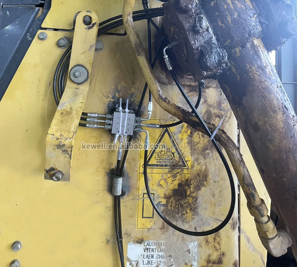 SSV17Manifold Progressive Lubrication Lobe Metering Grease Dispenser Block Device of Oil Divider ...