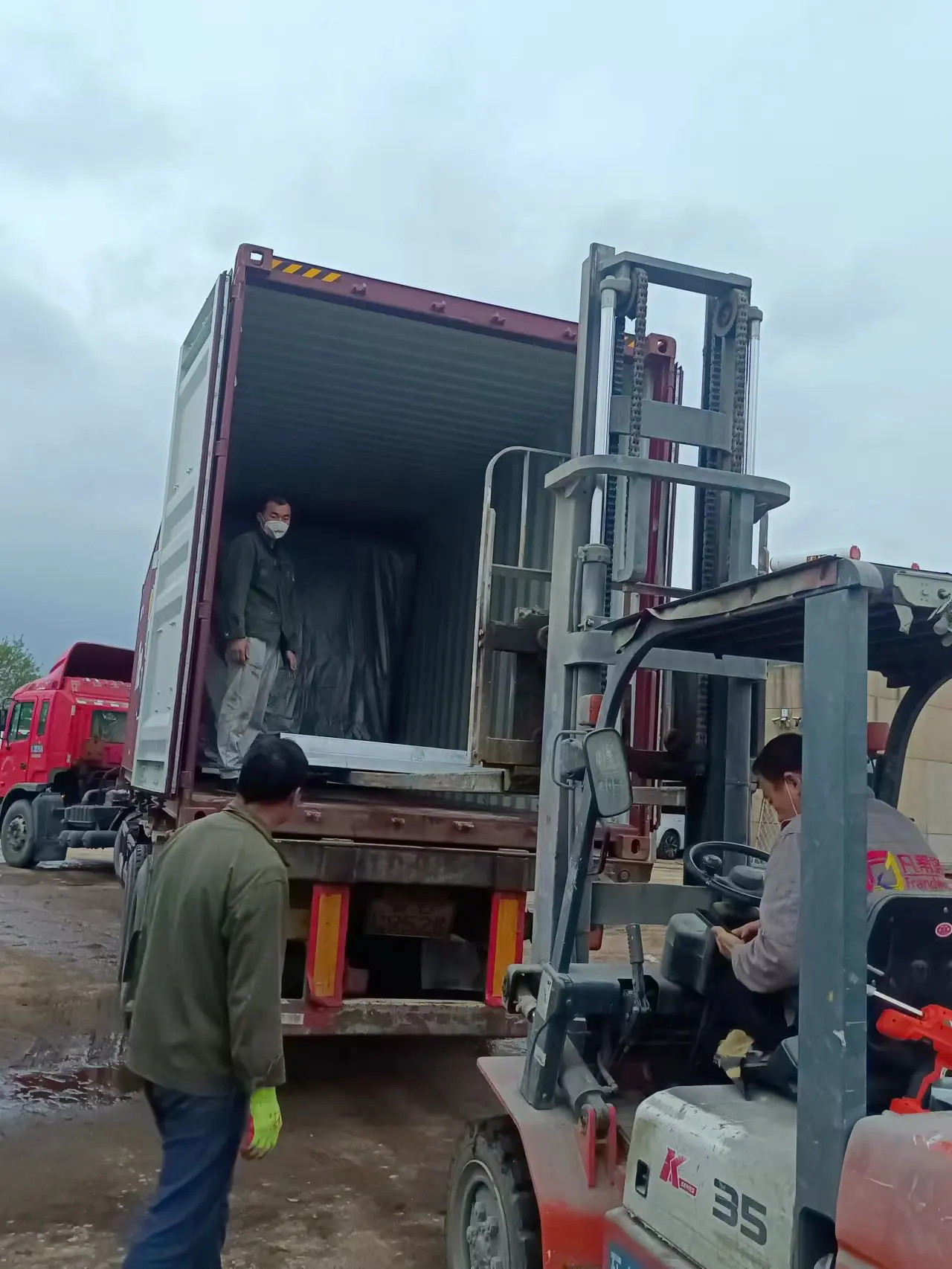 Factory Price Capsule House Commercial Space Airship Pod/prefab Homes ...