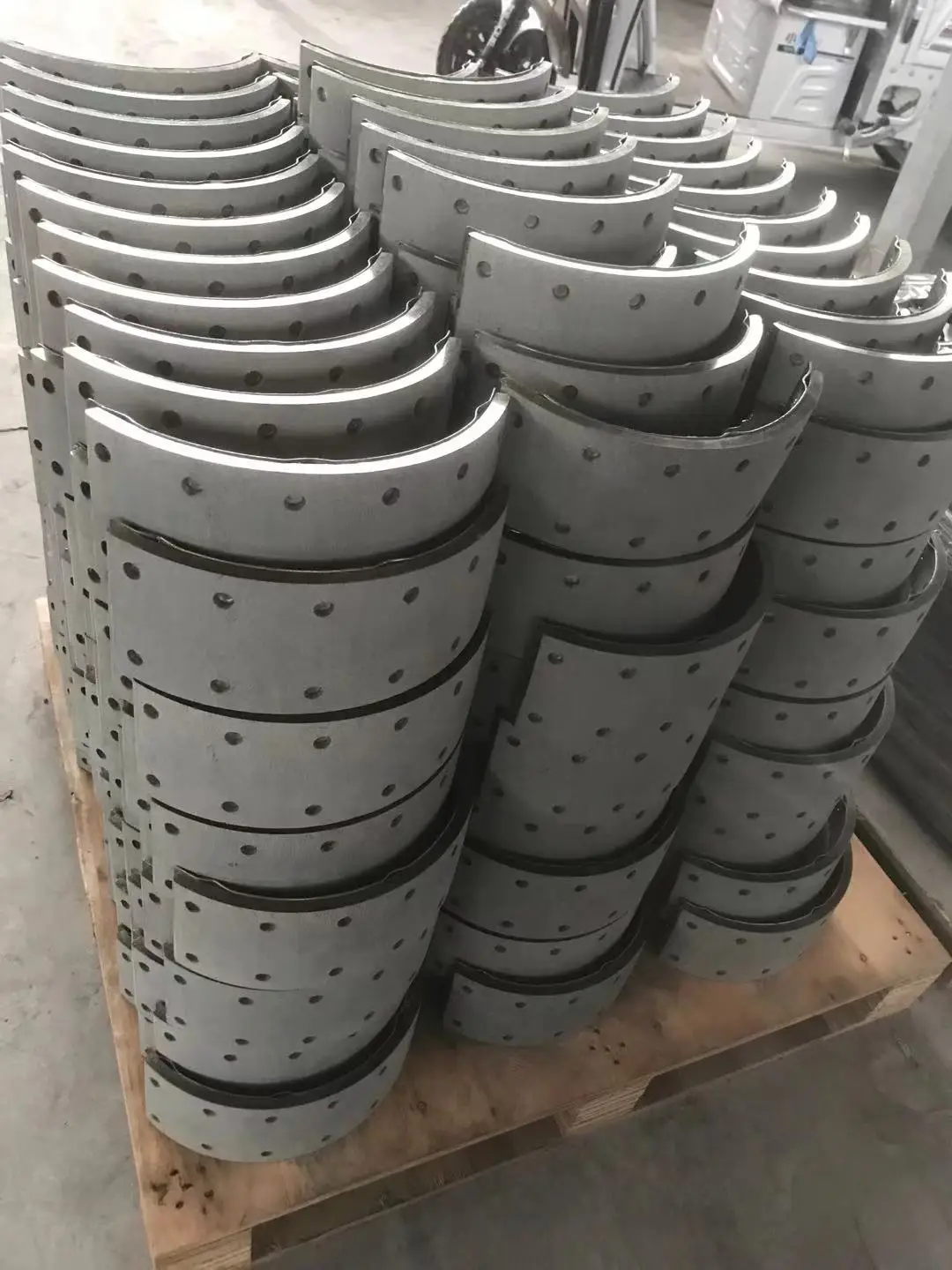 Brake Pad and Shoes Manufacturer with Brake Shoe 4707