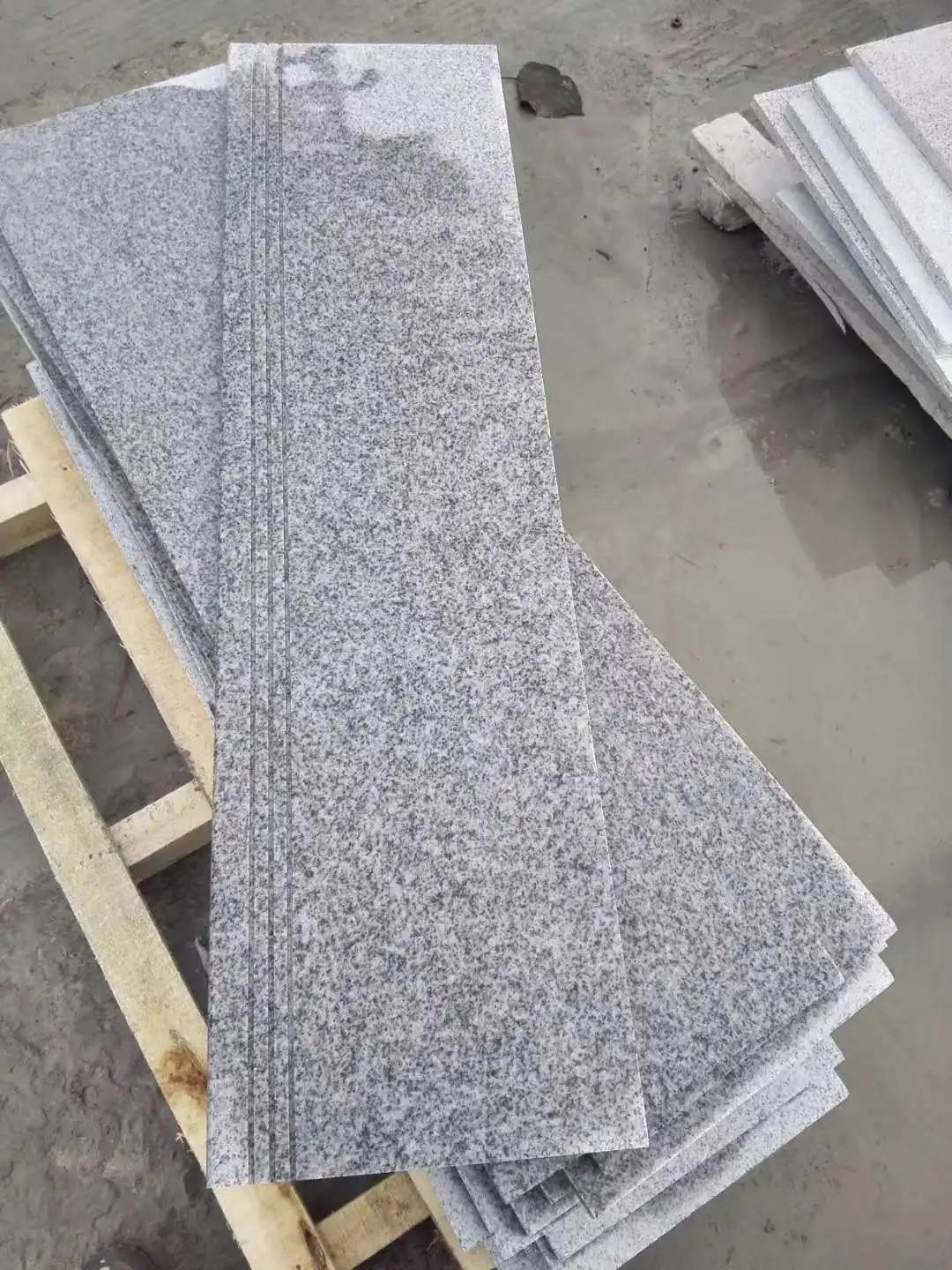 Custom Light Grey White Garden Walking Road Side Edge Curb Stone