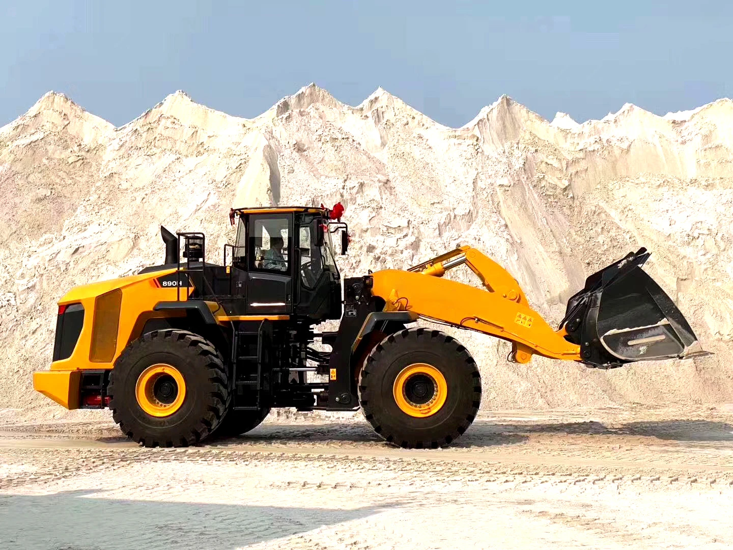 New 9 Ton Wheel Loader Clg890h/890h - Buy 9t Wheel Loader,9 Ton Pay ...