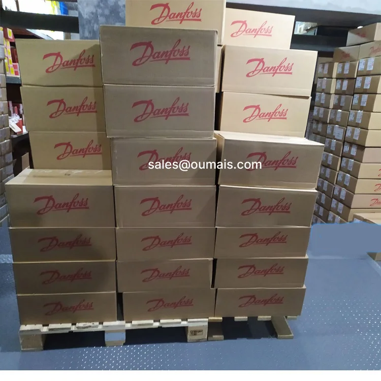 Danfoss MCX15B2V 080G0284 - Programmable Electronic Controller