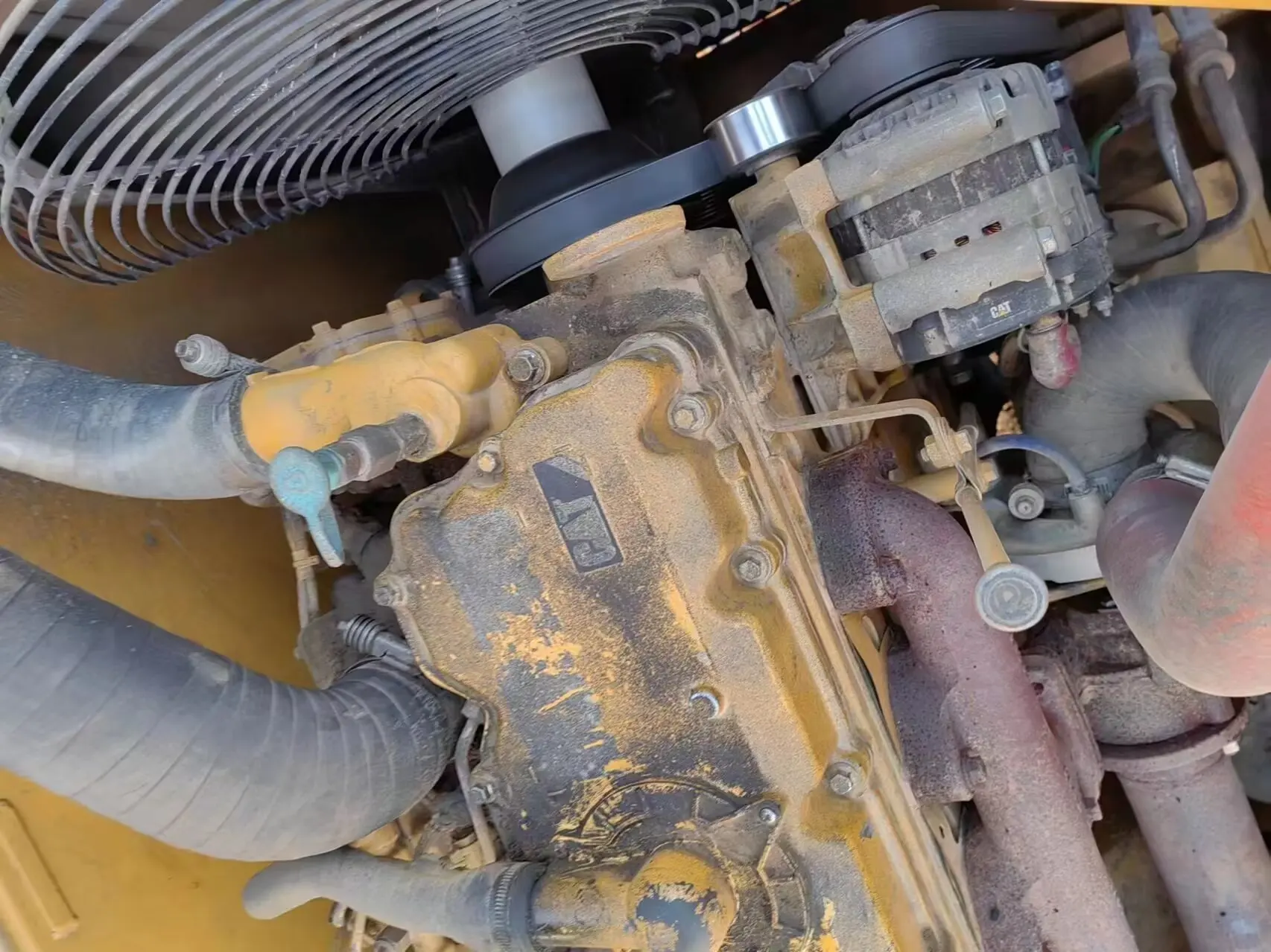 Used Hydraulic Excavator 17 Years Caterpillar Cat 320dgc High Quality ...