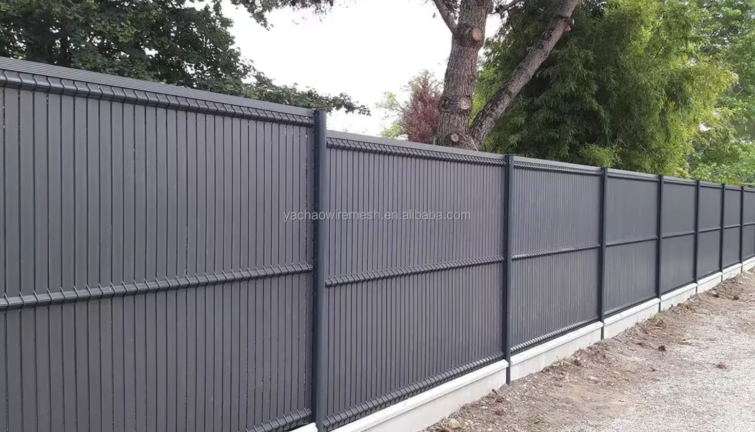 3D Fencing Solutions - Durable Mesh Panels with PVC Slats
