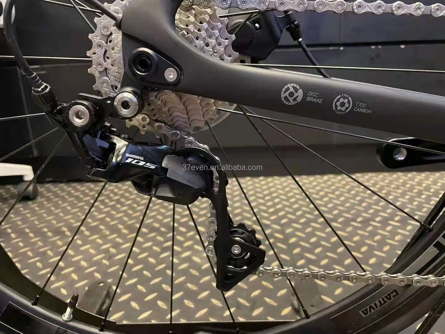 Lightweight Carbon Fiber Road Bike 22 Speed Racing - 700c Disc Brake, Oem