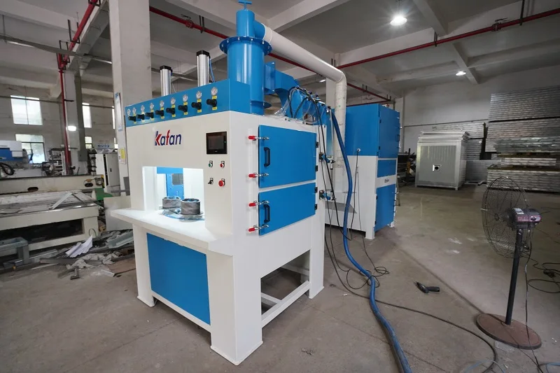 Industrial Automatic Sandblasting Cabinet Turning Table Abrasive ...