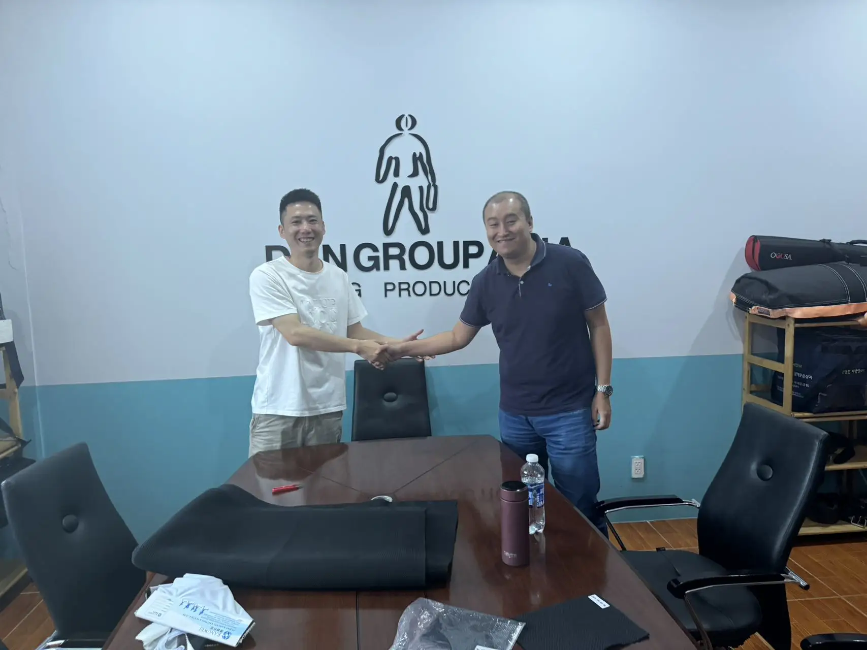 150gsm 166cm 100%Polyester Quack-Dry Sport Mesh Fabric Heavyweight Anti ...