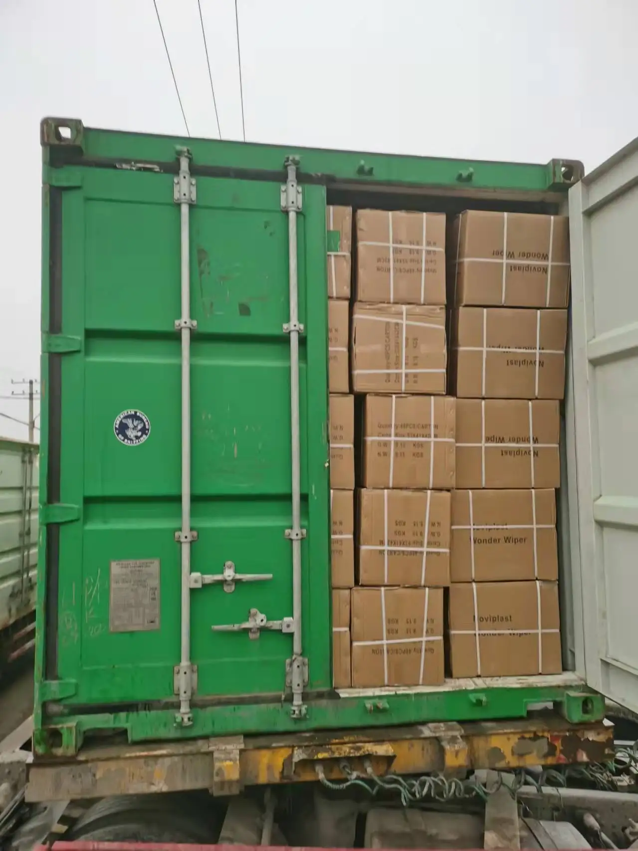 New Magic Rubber Squeegee Built-in Plug 3 Chamber Clean Dirty Water ...