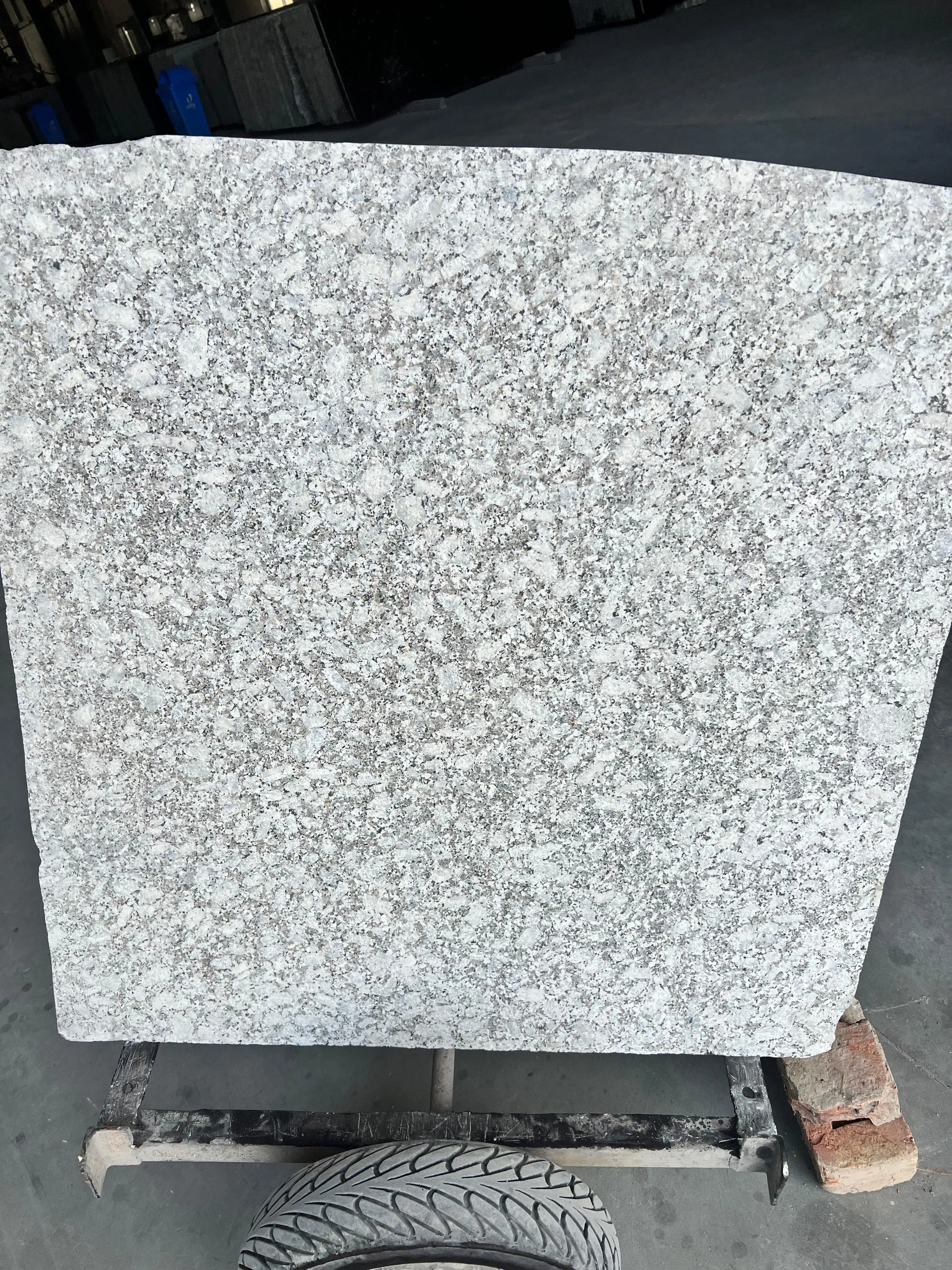 Luxurious Style P White Flamed Granite For Exterior Interior Wall And ...