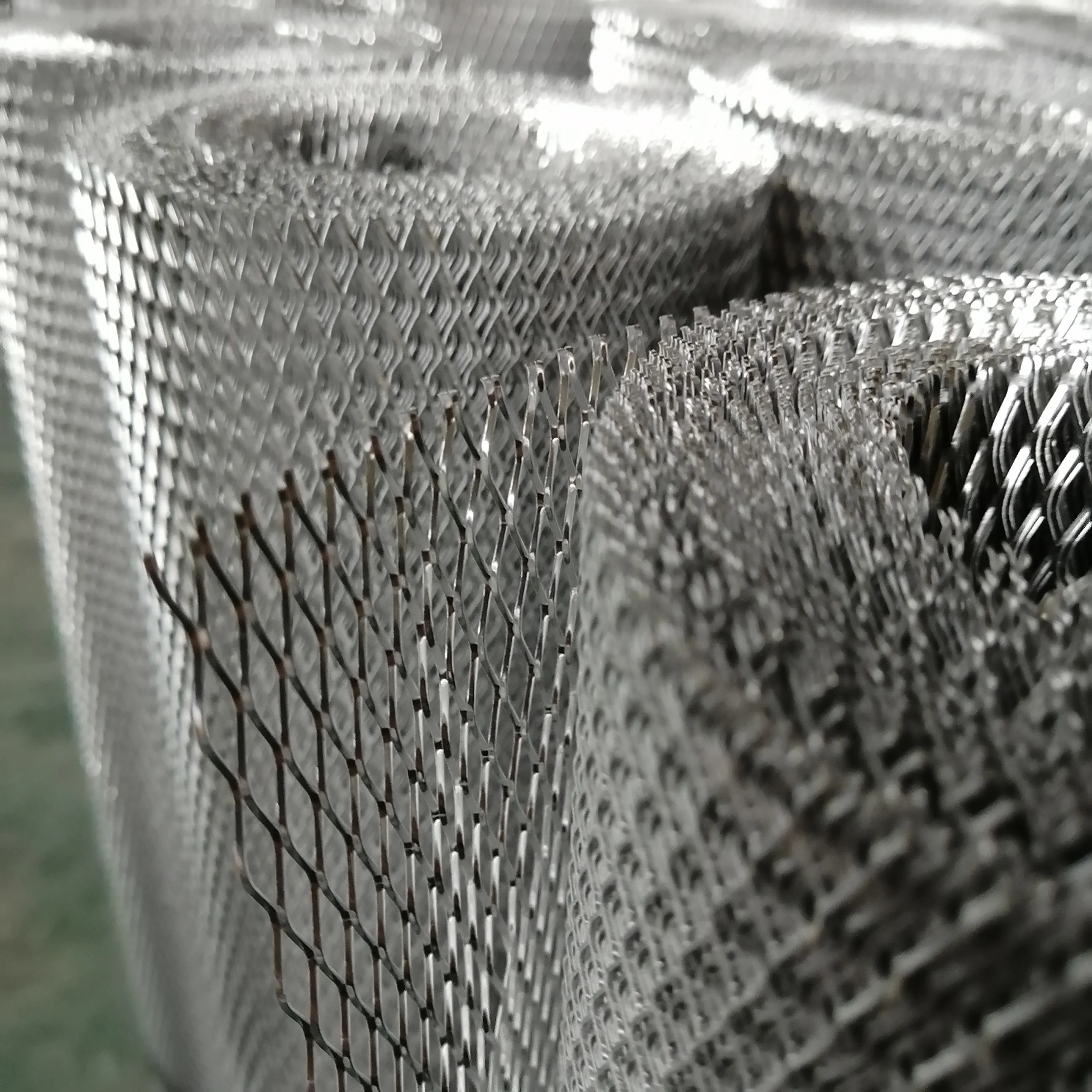 Customized Galvanized Expanded Metal Mesh Expandable Metal Mesh ...