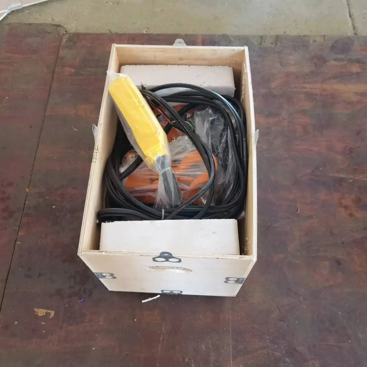 Pa600 Construction Board Lifting Machine Small Mini Lift 600kg Electric ...
