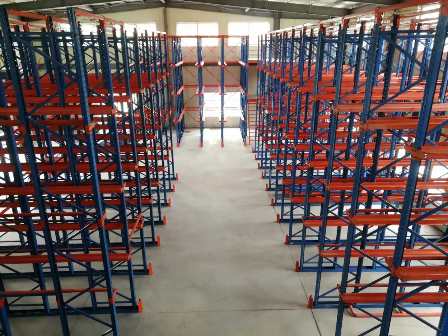 Forklift Drive in Pallet Rack Industrial Drive-In Racking System Metal ...