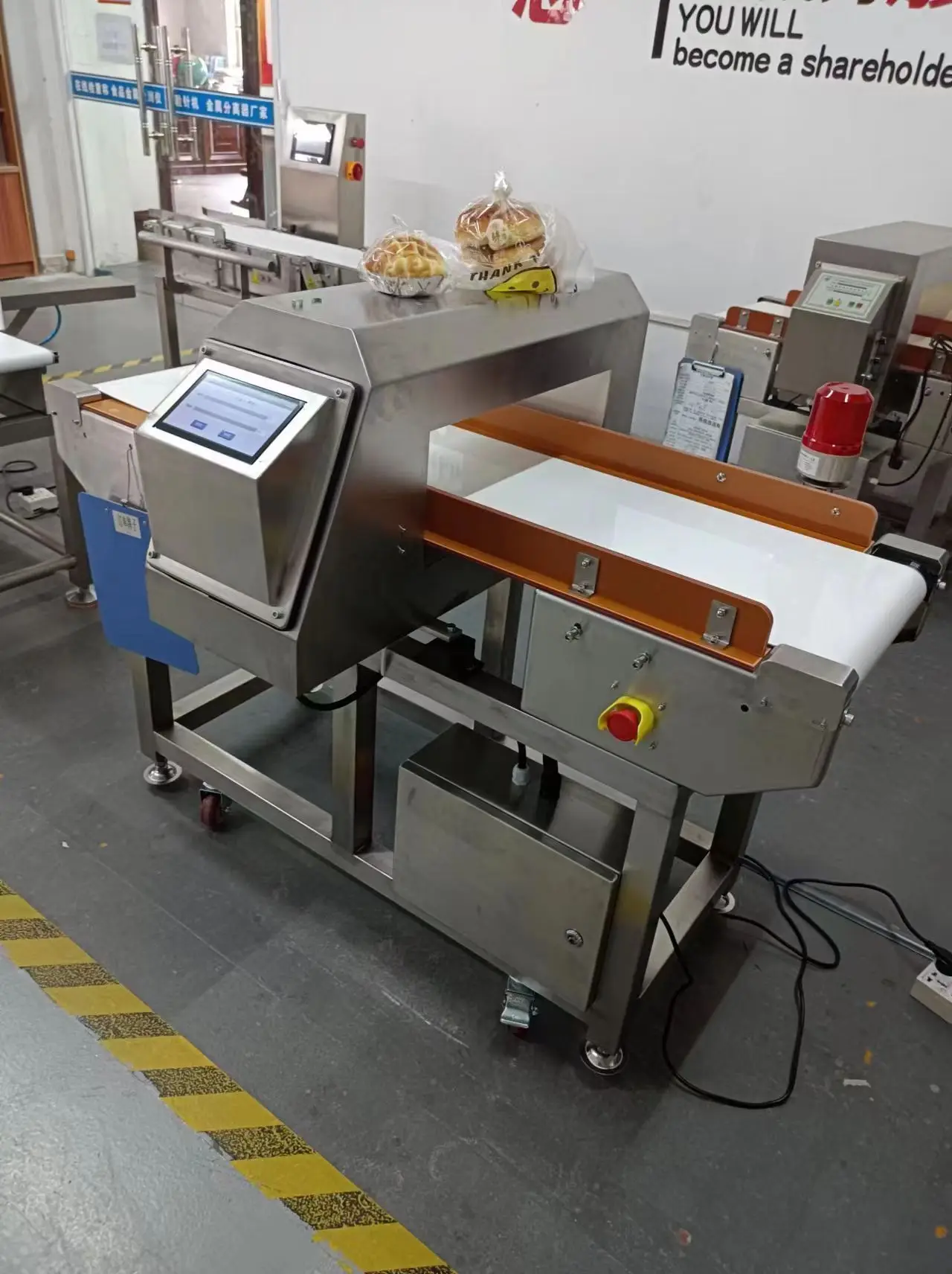Conveyor Belt Food Industry Metal Detector Machine For Production Line ...