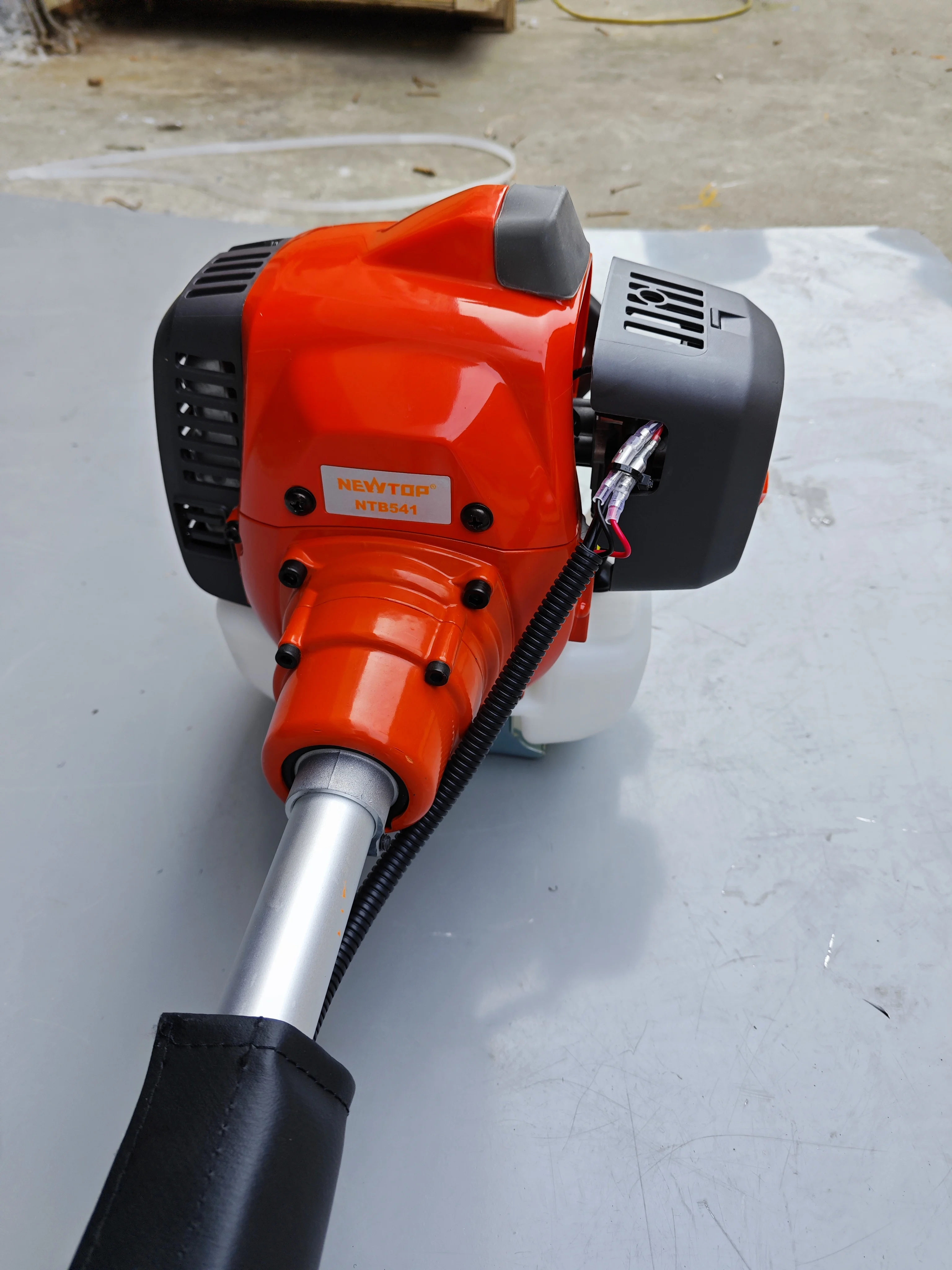 Professional Grass Trimmer Machine 143 RII Brush Cutter