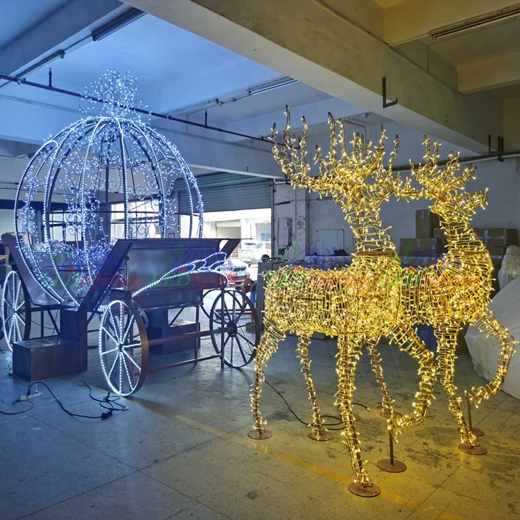 Outdoor Christmas Display Life Size Led Acrylic Santa Sleigh And ...